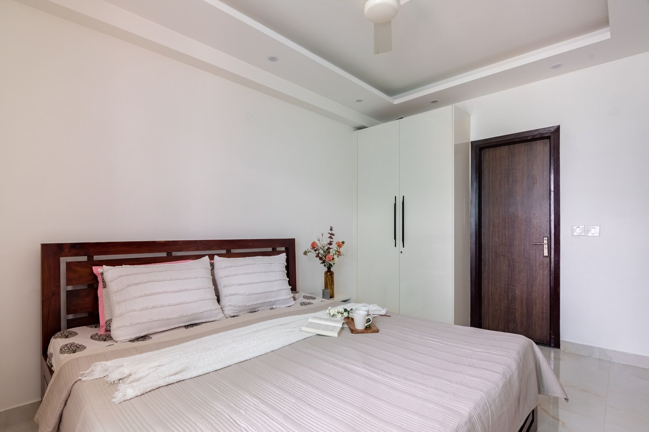 Contemporary U-Shaped Drop-Down False Ceiling | Livspace