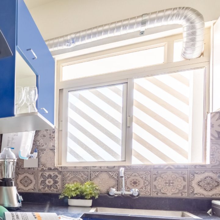 Low-Maintenance Kitchen Window Design | Livspace