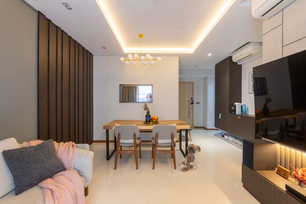 Single Layered Modern False Ceiling Design With Spot Lights | Livspace