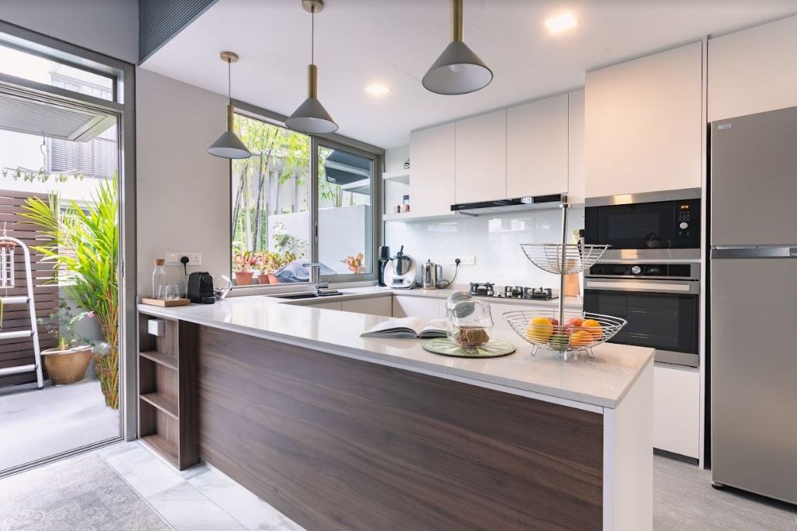 100+ Peninsula Kitchen Designs | Ideas For Your Interiors - Livspace