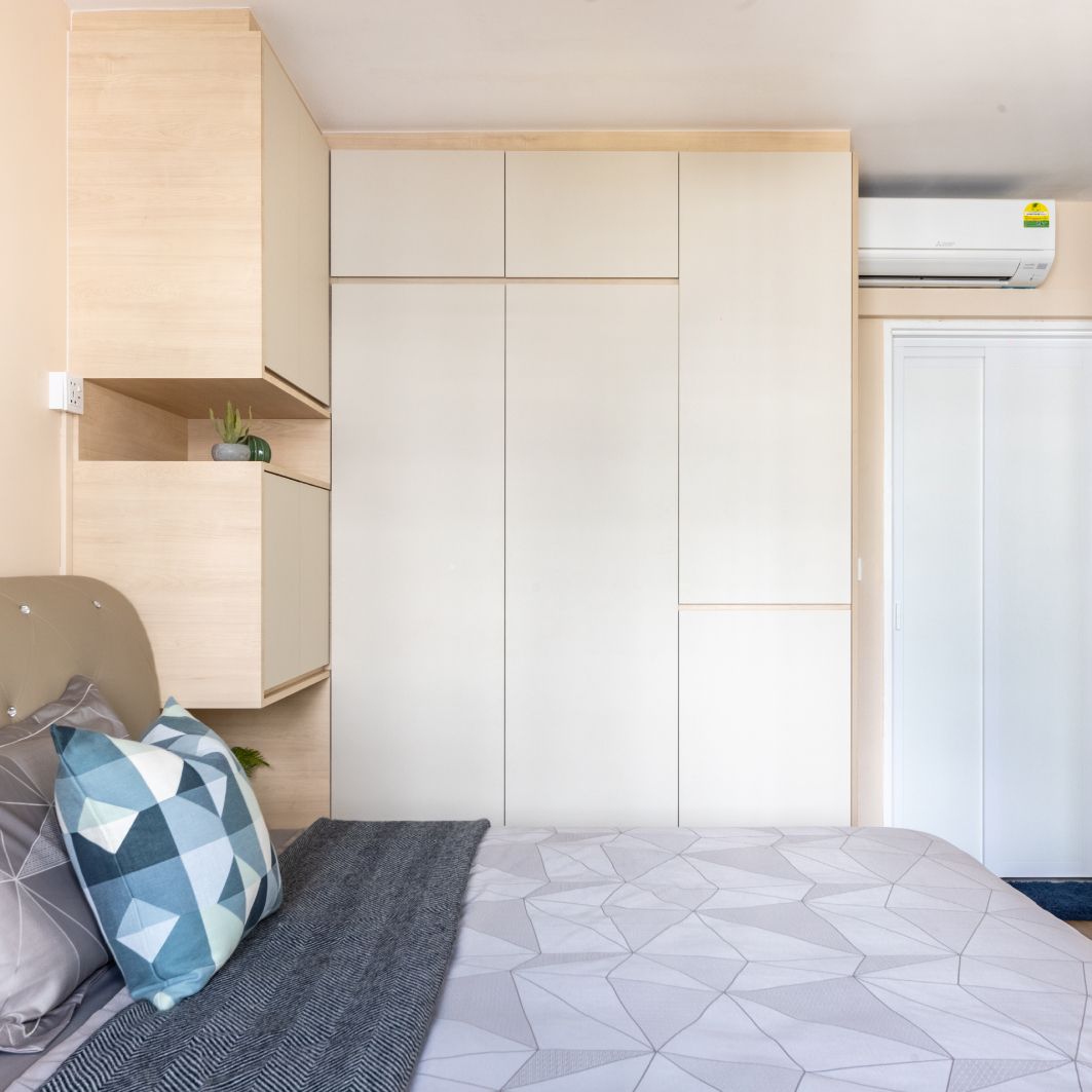 100+ L-Shaped Wardrobe | Ideas For Your Interiors - Livspace