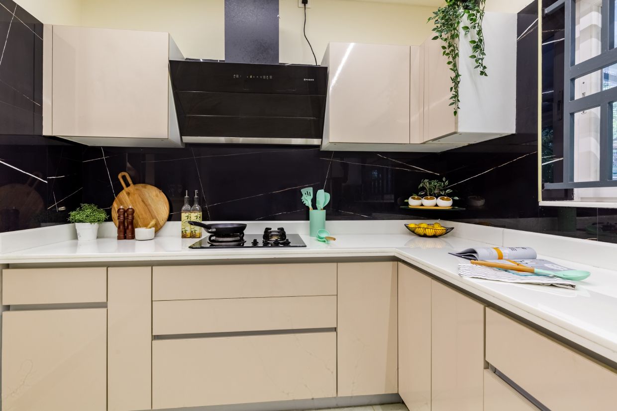 Ceramic Wall Tiles Design For Kitchens | Livspace