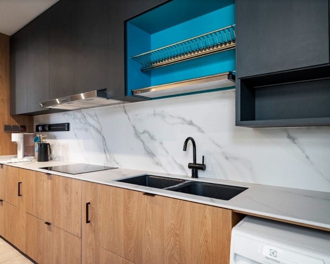 Minimal HDB Tile Design With Contrast Cabinets | Livspace
