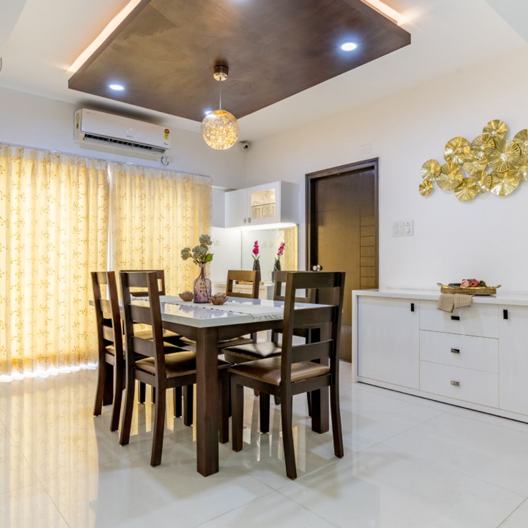 Spacious Dining Room Design With Wooden Chairs With Leather Cushioning ...