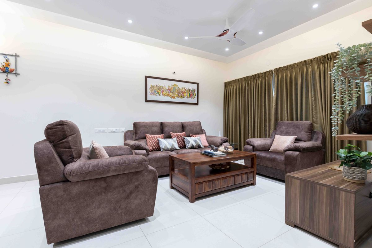 Elegant 3-BHK Flat In Bangalore | Livspace