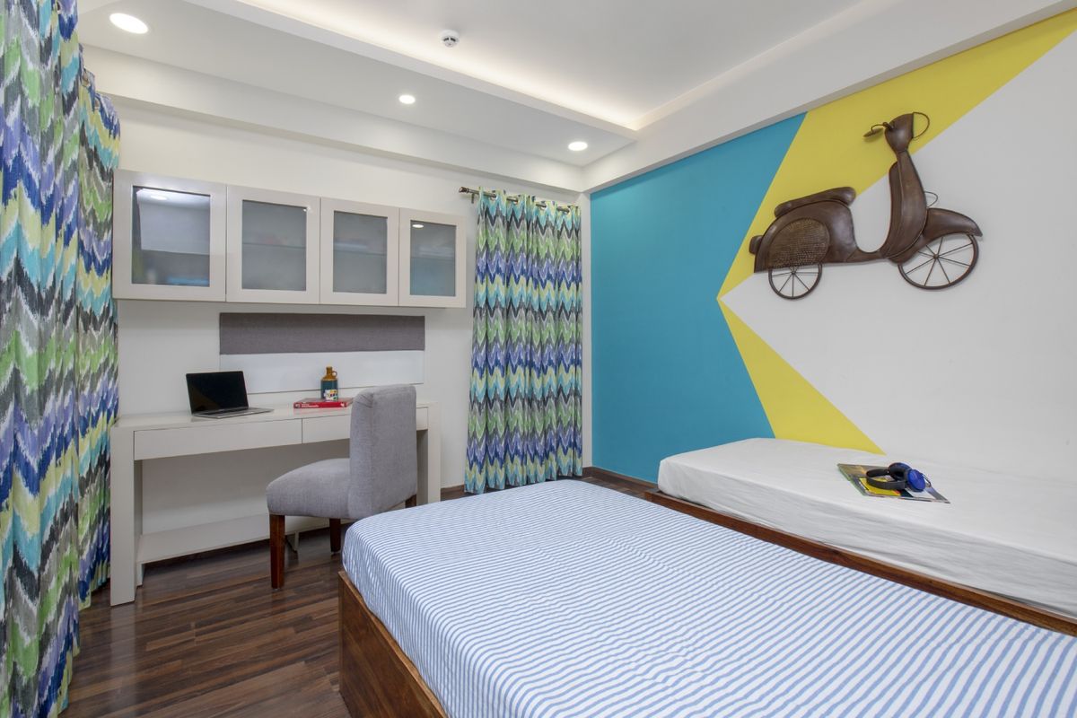 Single-Layered Rectangular False Ceiling Design | Livspace