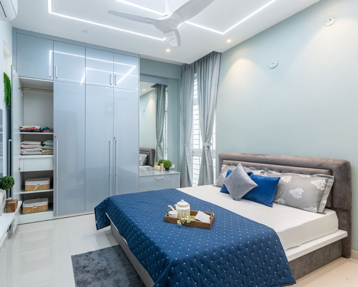 Single-Layered False Ceiling With Cove And Recessed Lights | Livspace