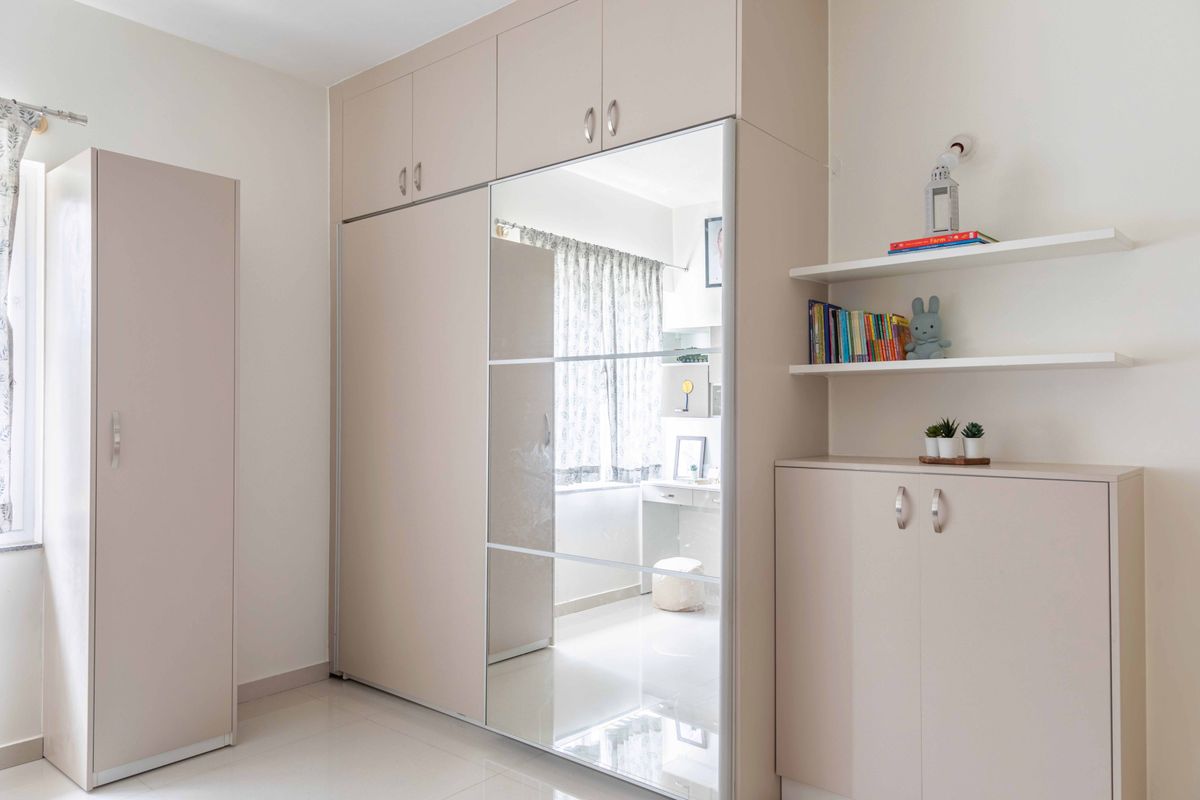 2-Door Minimalistic Light Grey Sliding Wardrobe With Stand-Alone ...