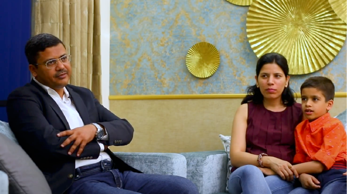 Modern 4-Door Sliding Wardrobe Design with Full-Length Mirrors and ...