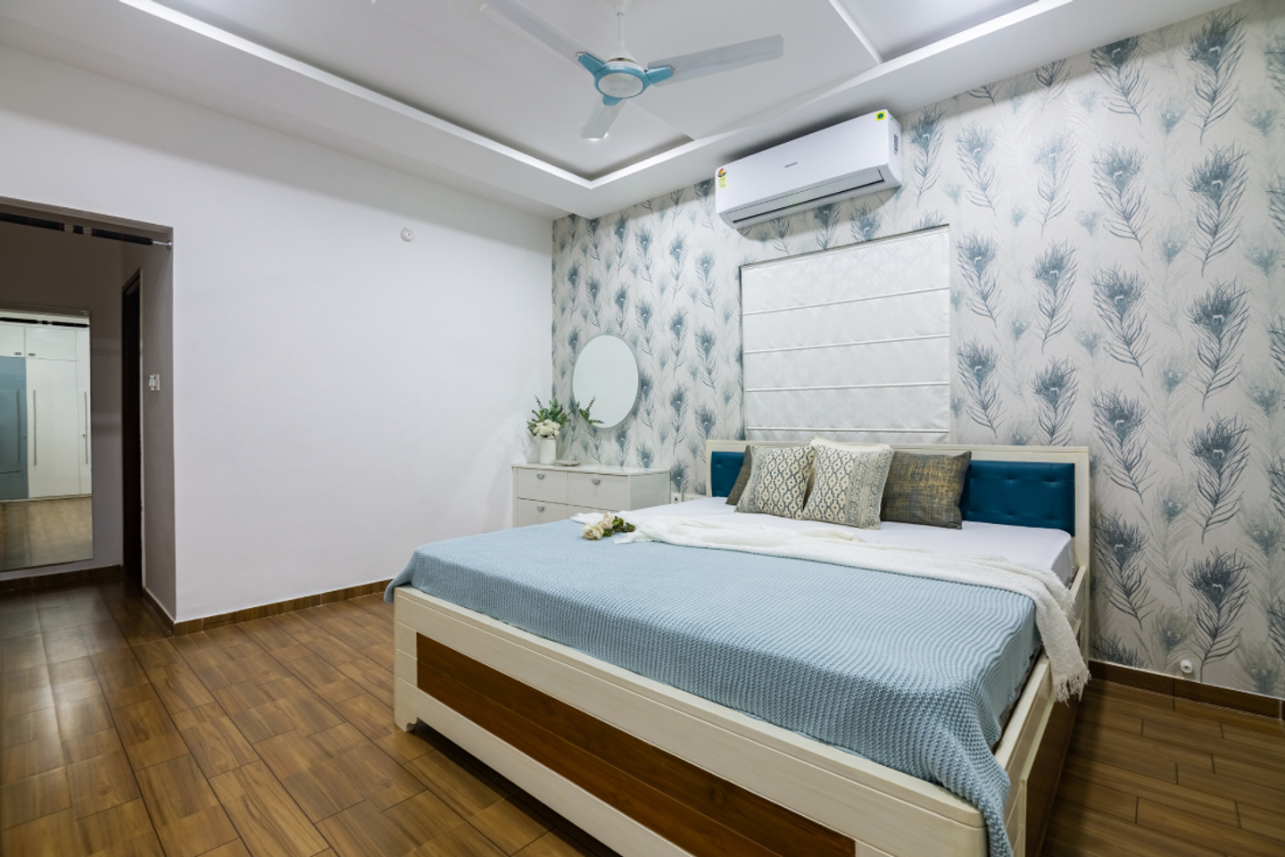 Modern Drop Down Peripheral False Ceiling | Livspace