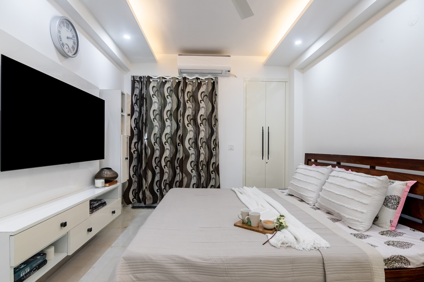 Contemporary U-Shaped Drop-Down False Ceiling | Livspace