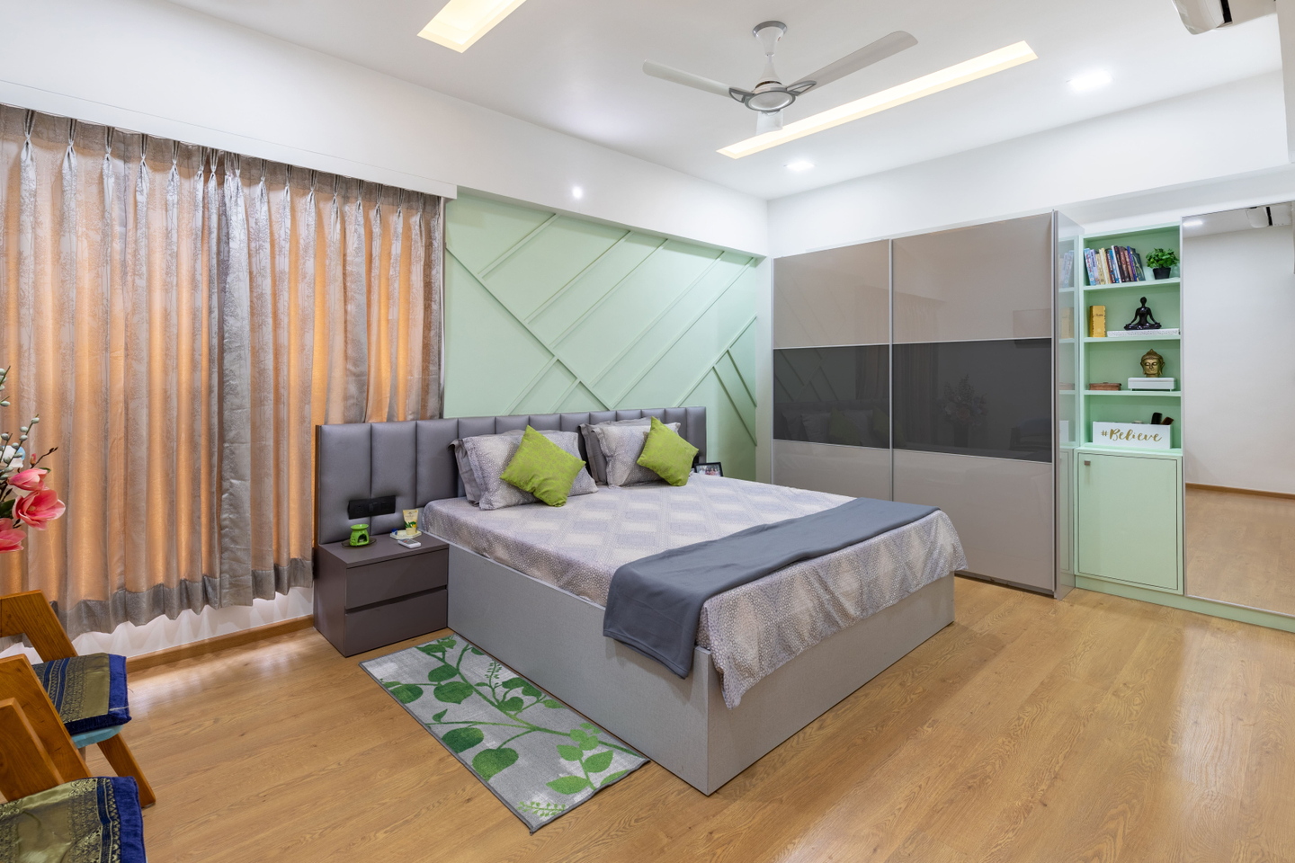 Trendy 3-BHK Flat In Ahmedabad | Livspace