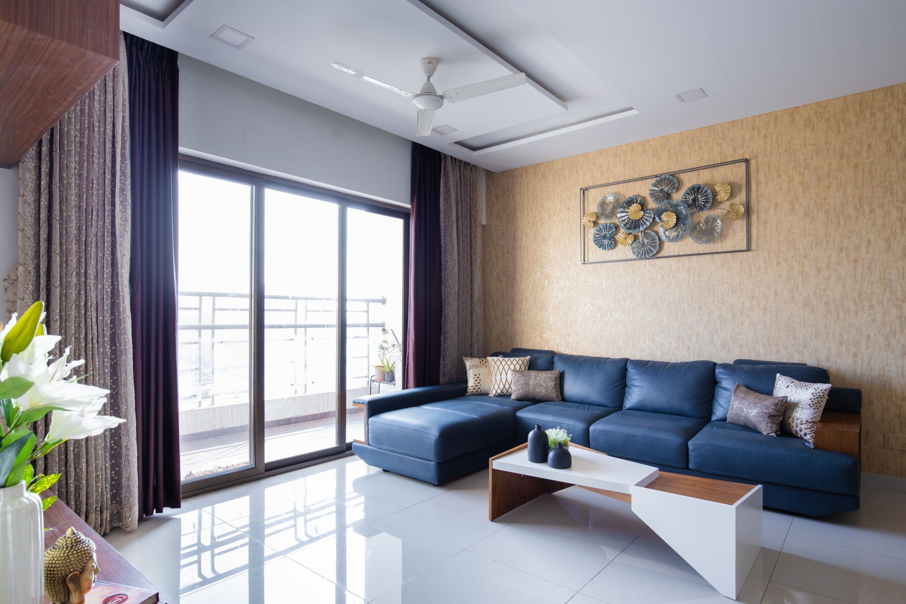 C- Shape Cut False Ceiling With Cove Lights | Livspace