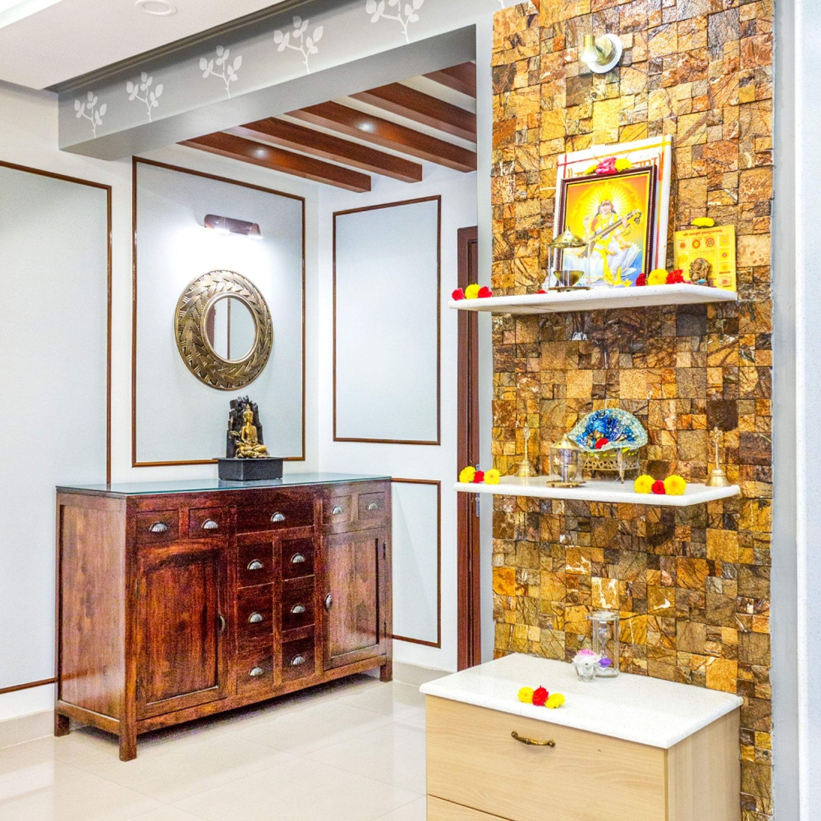 Compact Mandir Design With Acacia And Frosty White Laminates - 5X8 Ft ...