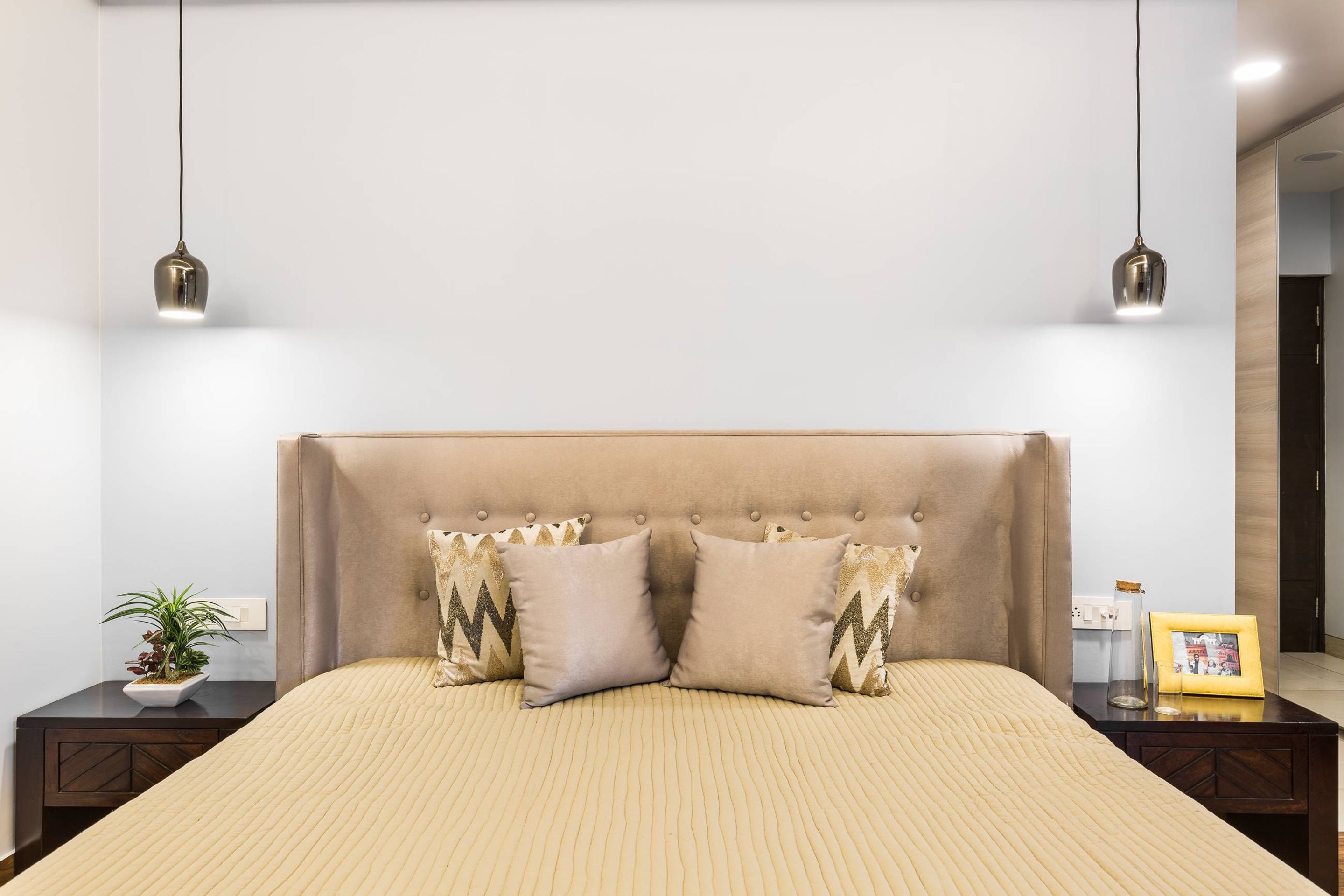 Beige Spacious Guest Room Design | Livspace