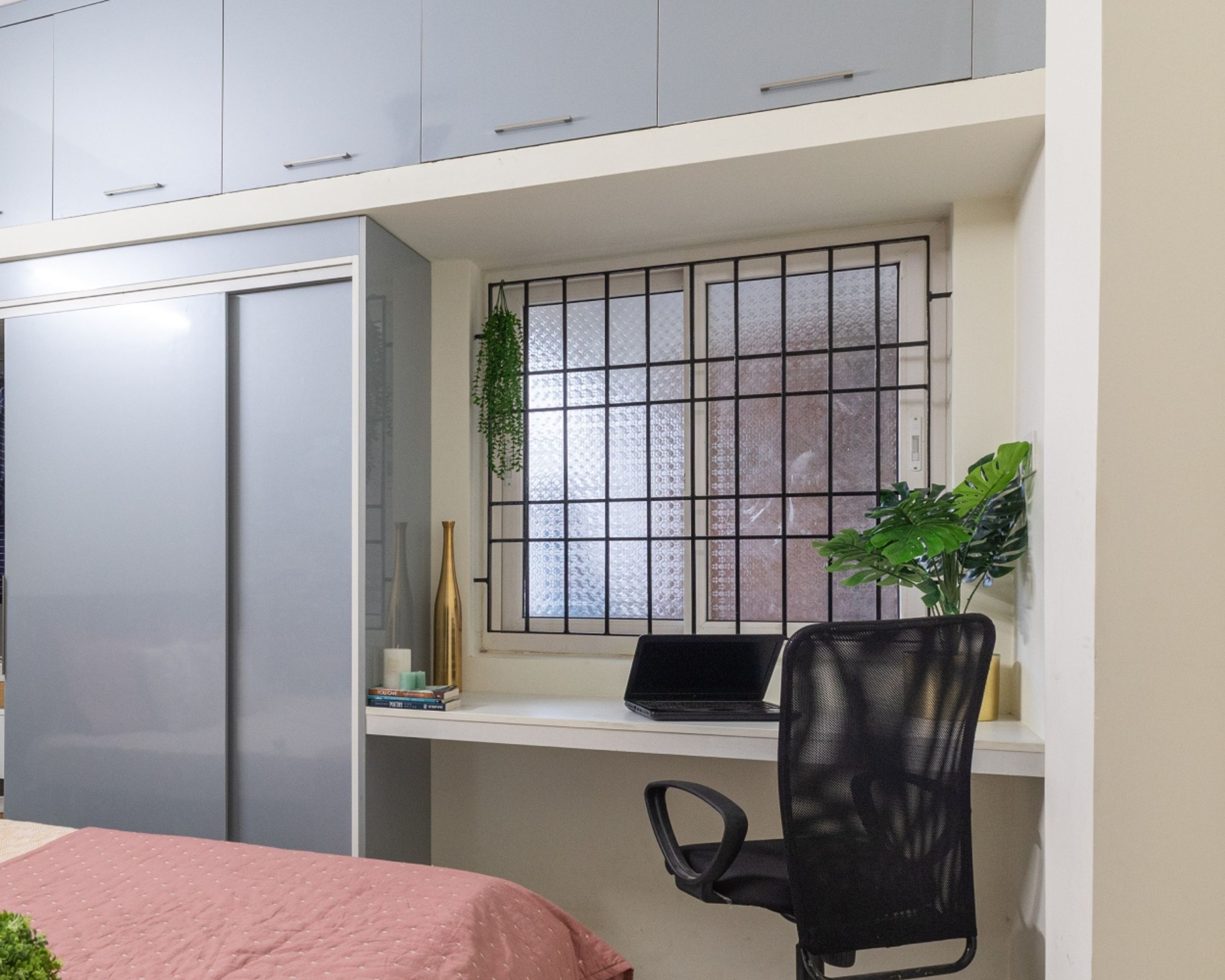 Modern White Bedroom Window Design | Livspace