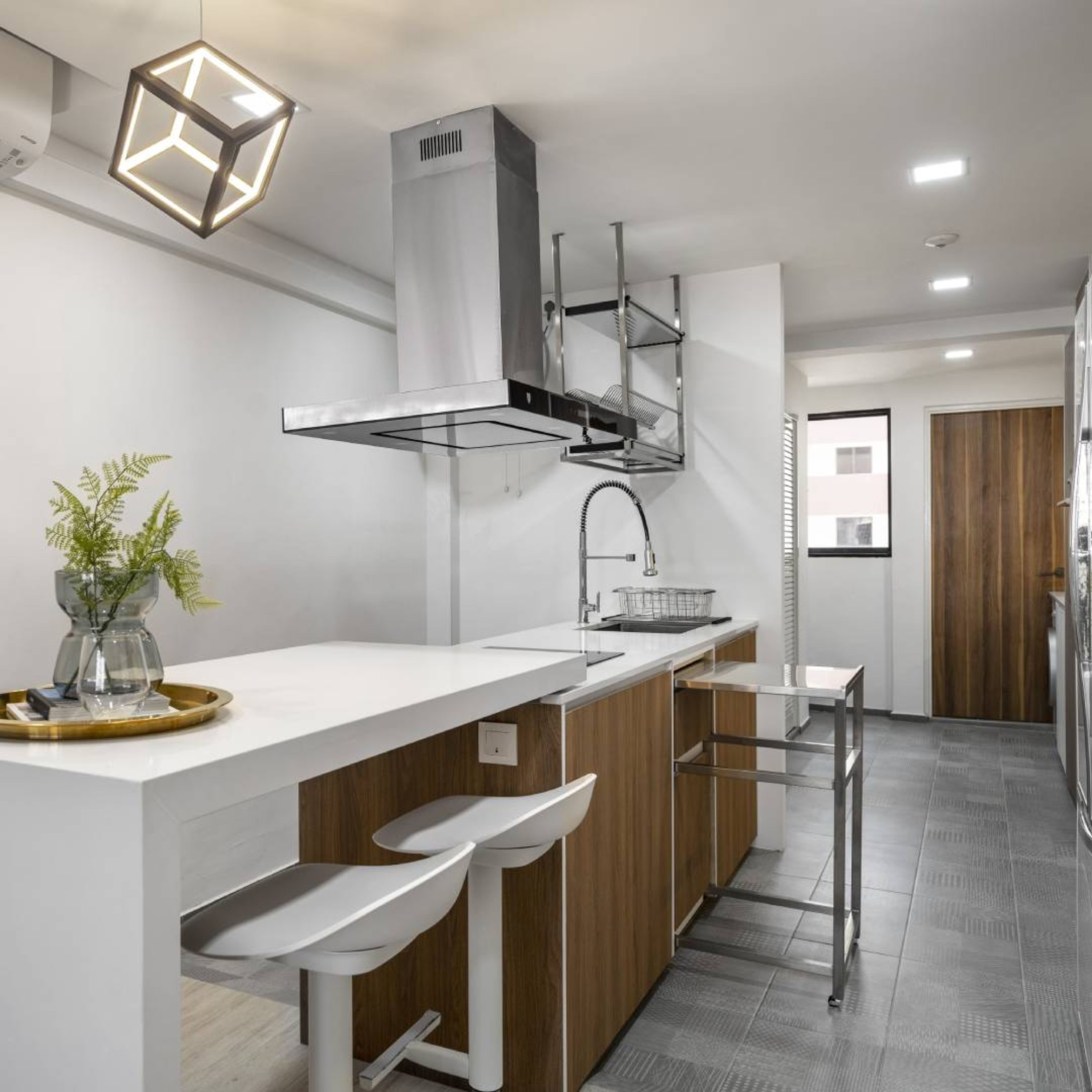 Contemporary Grey Square Tile Flooring Design with Matte Finish ...