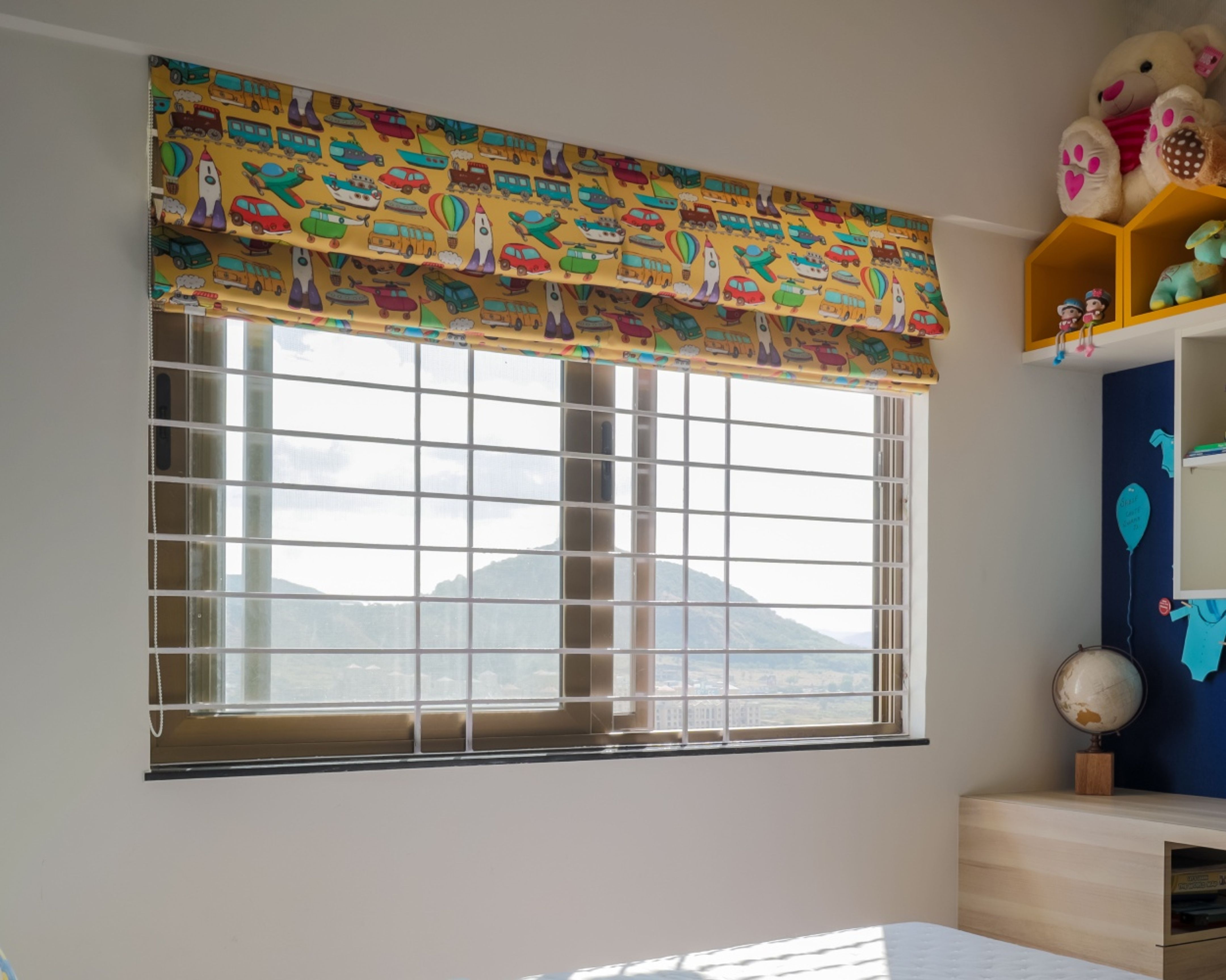 Sturdy And Durable Sliding Window Design | Livspace