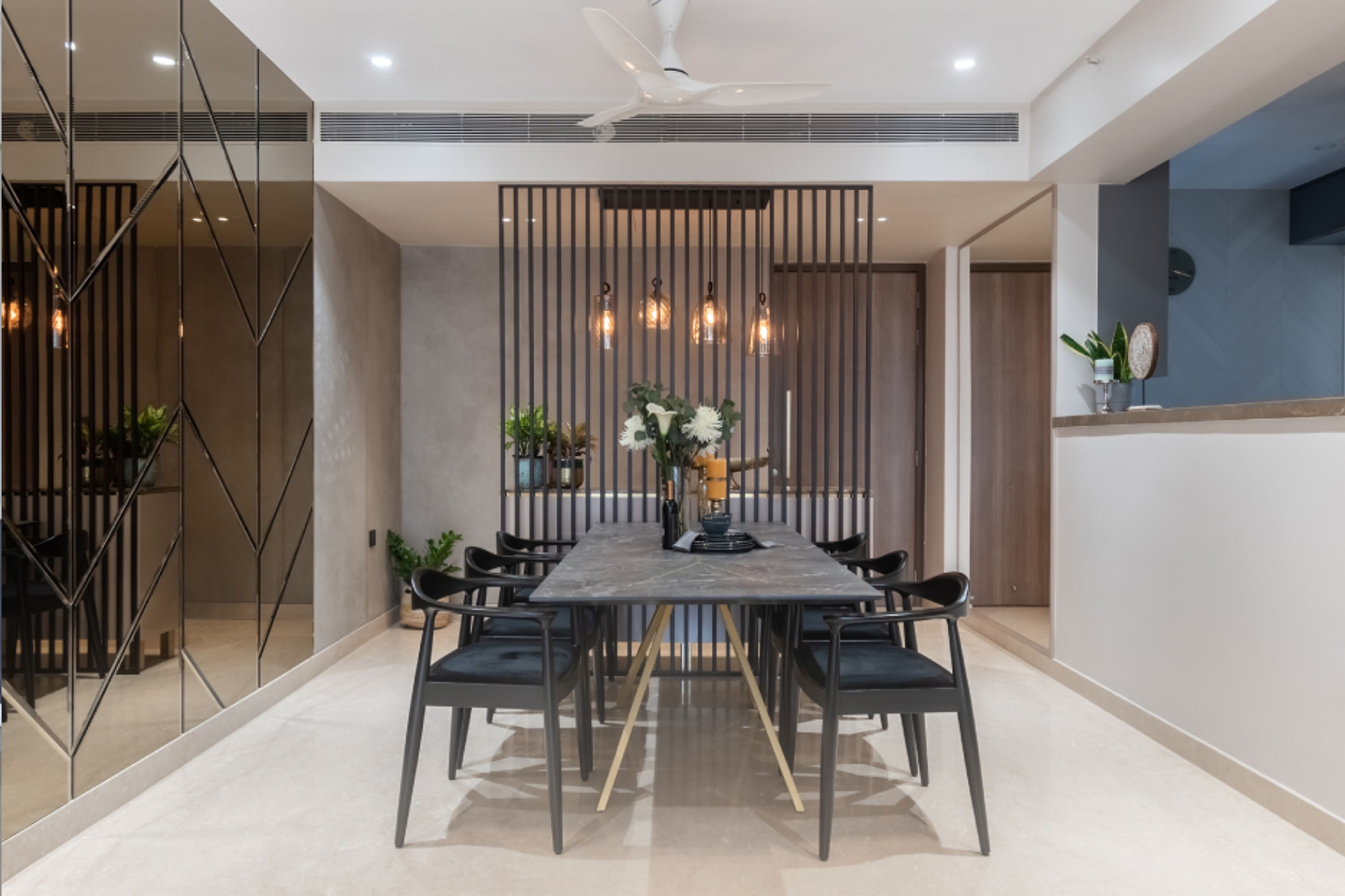 Spacious Dining Room Design With Ambient Lighting | Livspace