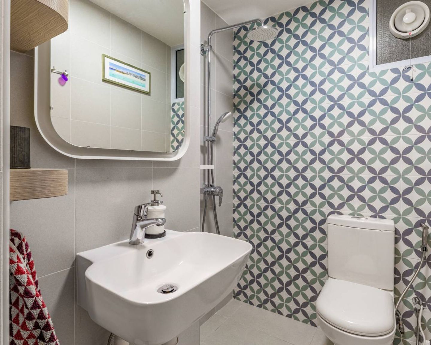 Square Multicoloured Bathroom Tile Design With Geometric Patterns | Livspace