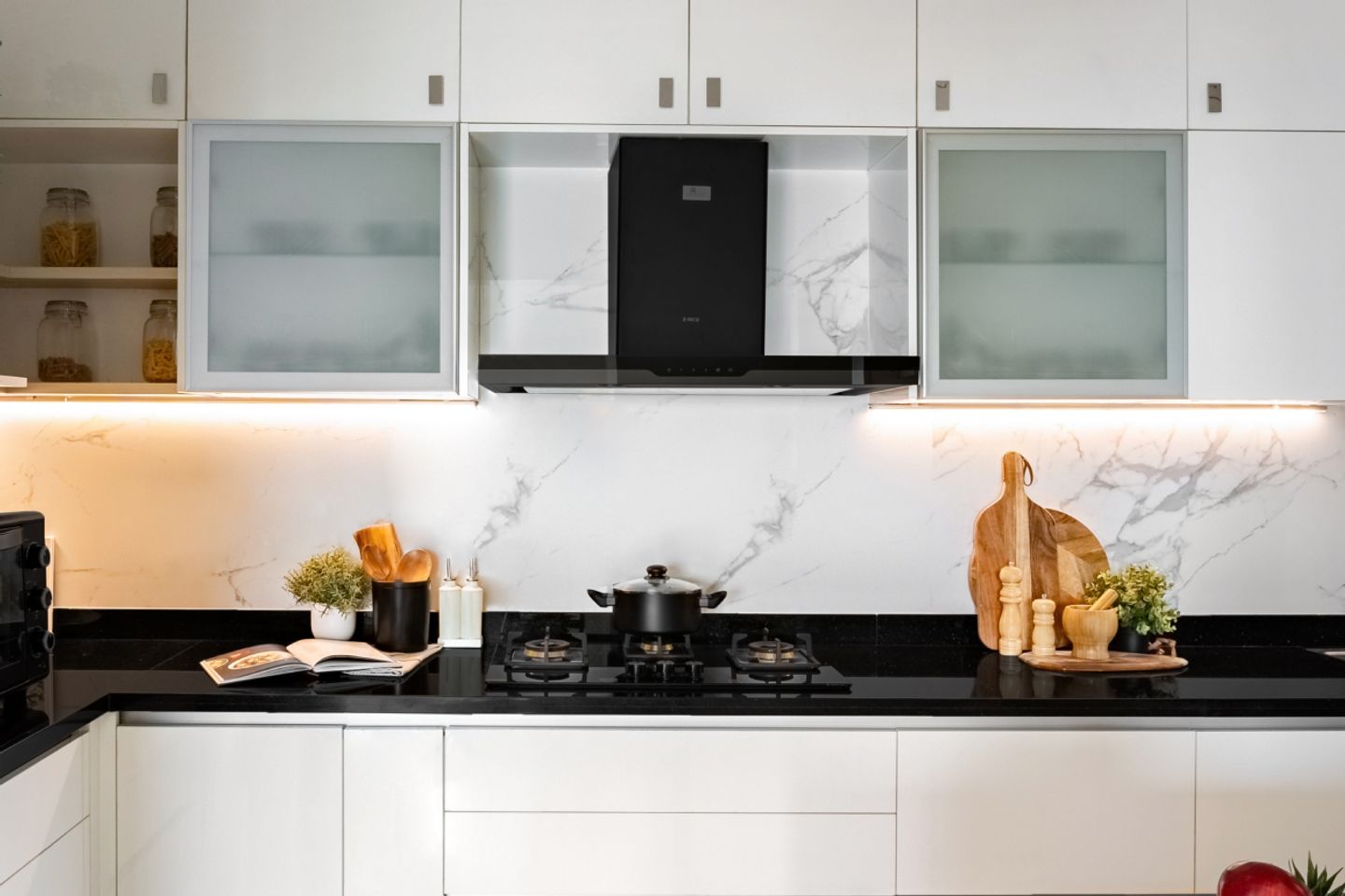 Ceramic Wall Tiles Design For Compact Kitchens | Livspace