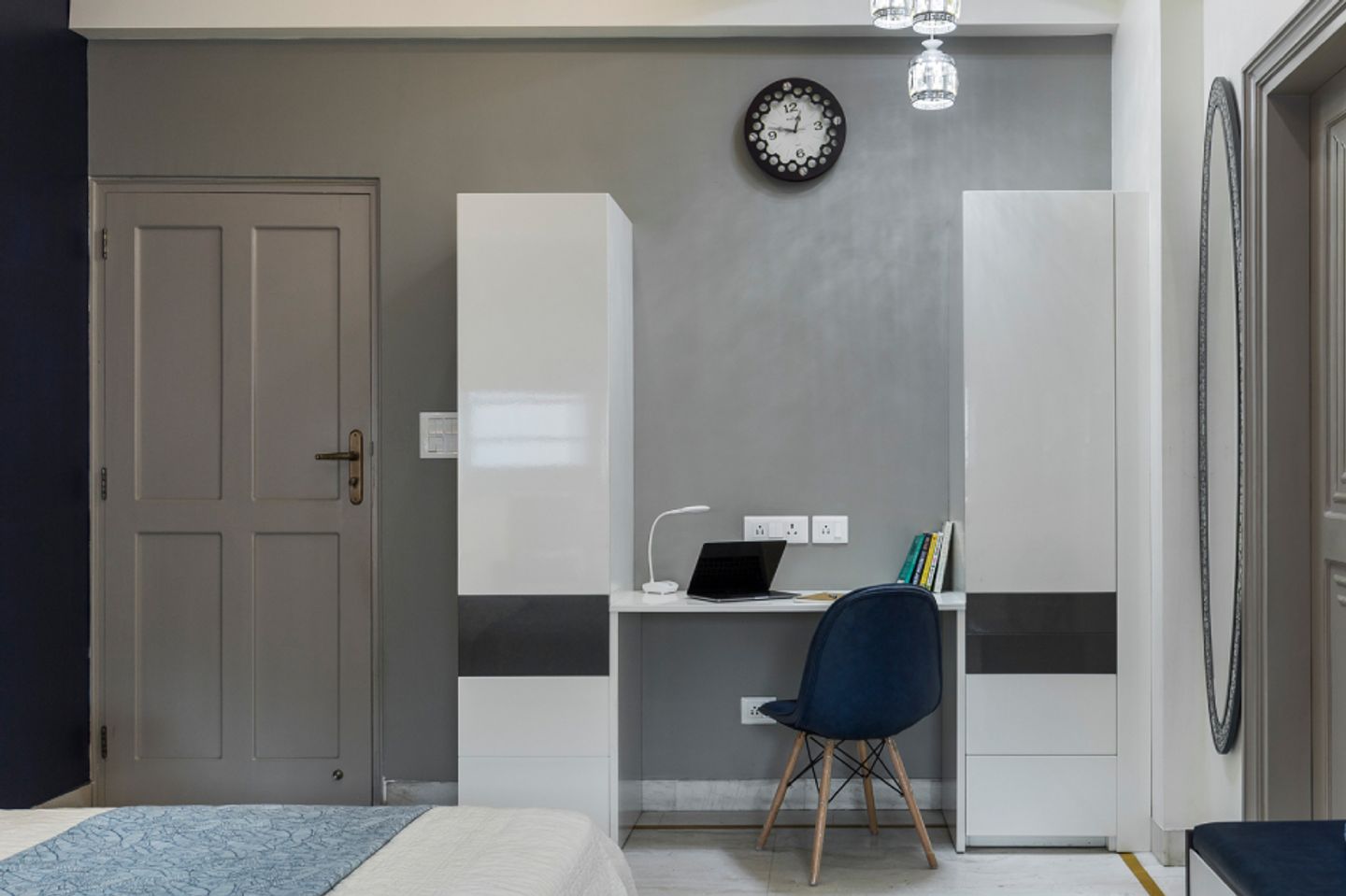 Grey Wall Paint Design With A Textured Finish | Livspace