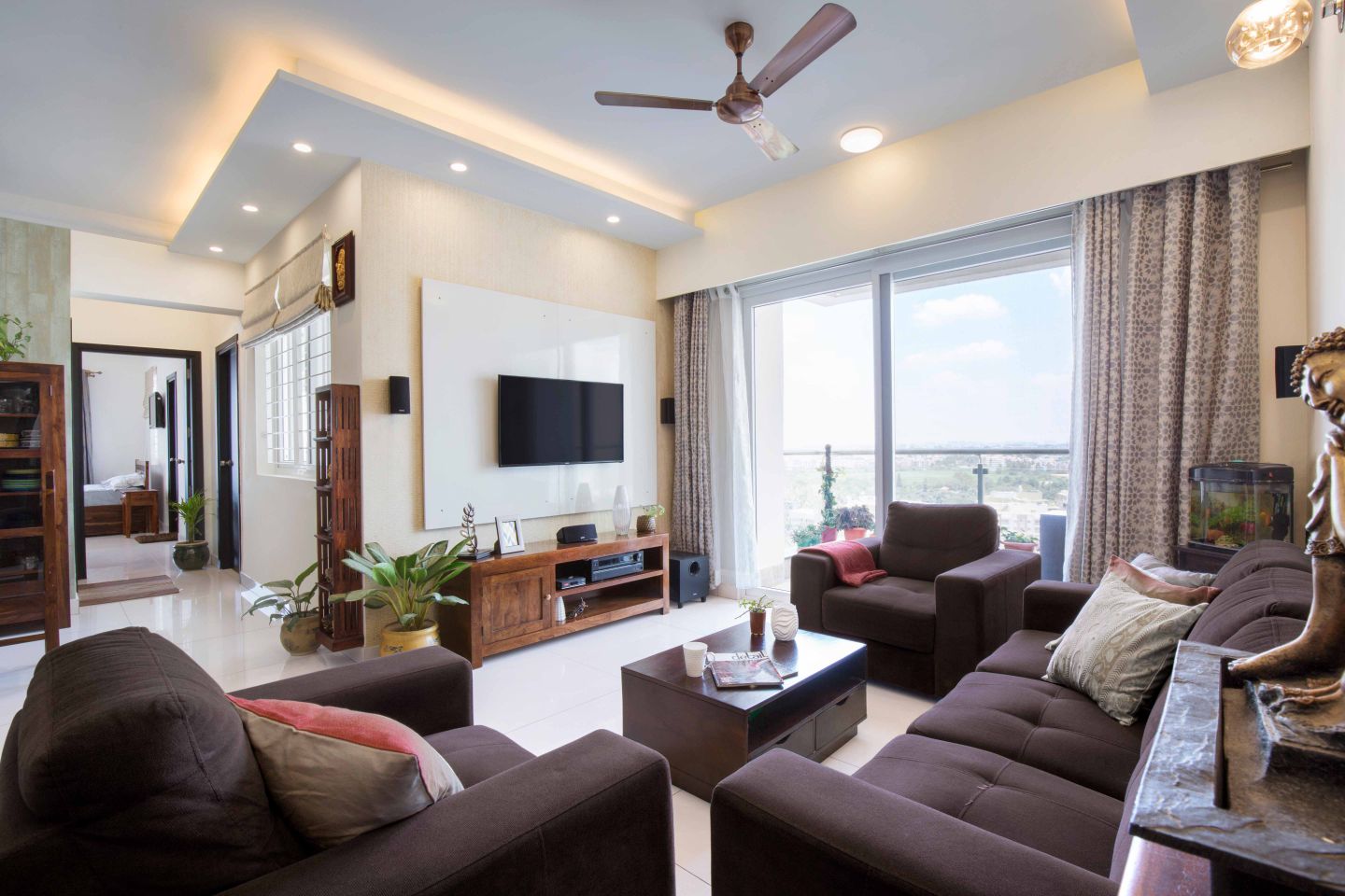 1-BHK Flat In Bangalore With Spacious Living Room And U-Shaped Brown ...