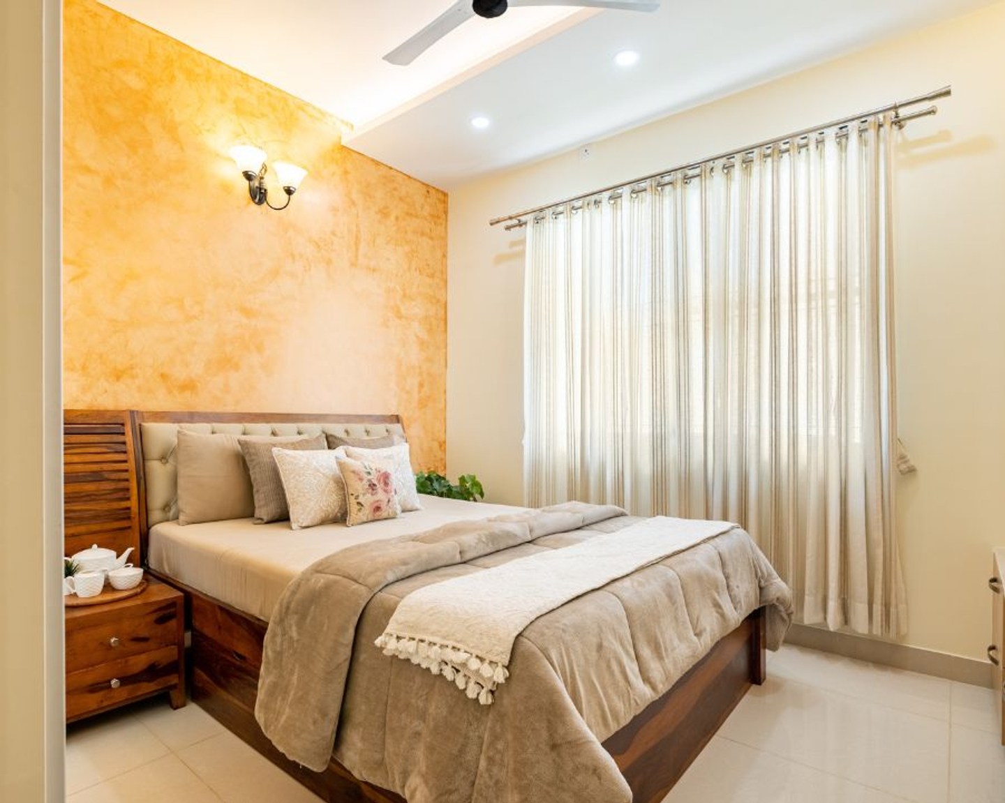 Textured Wall Paint Design With Sconces | Livspace