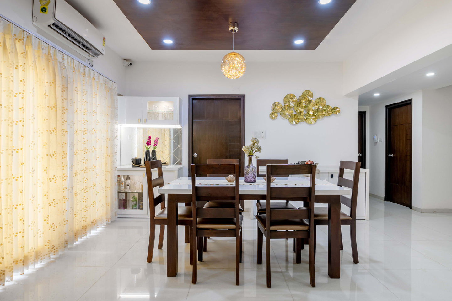 2-BHK Spacious Flat In Bangalore | Livspace