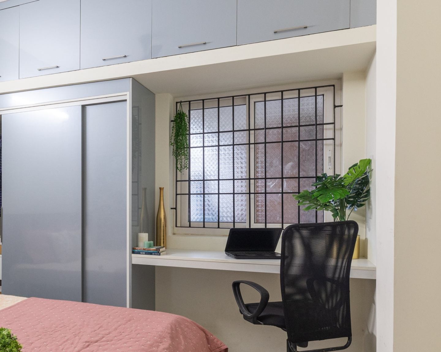 Modern White Bedroom Window Design | Livspace