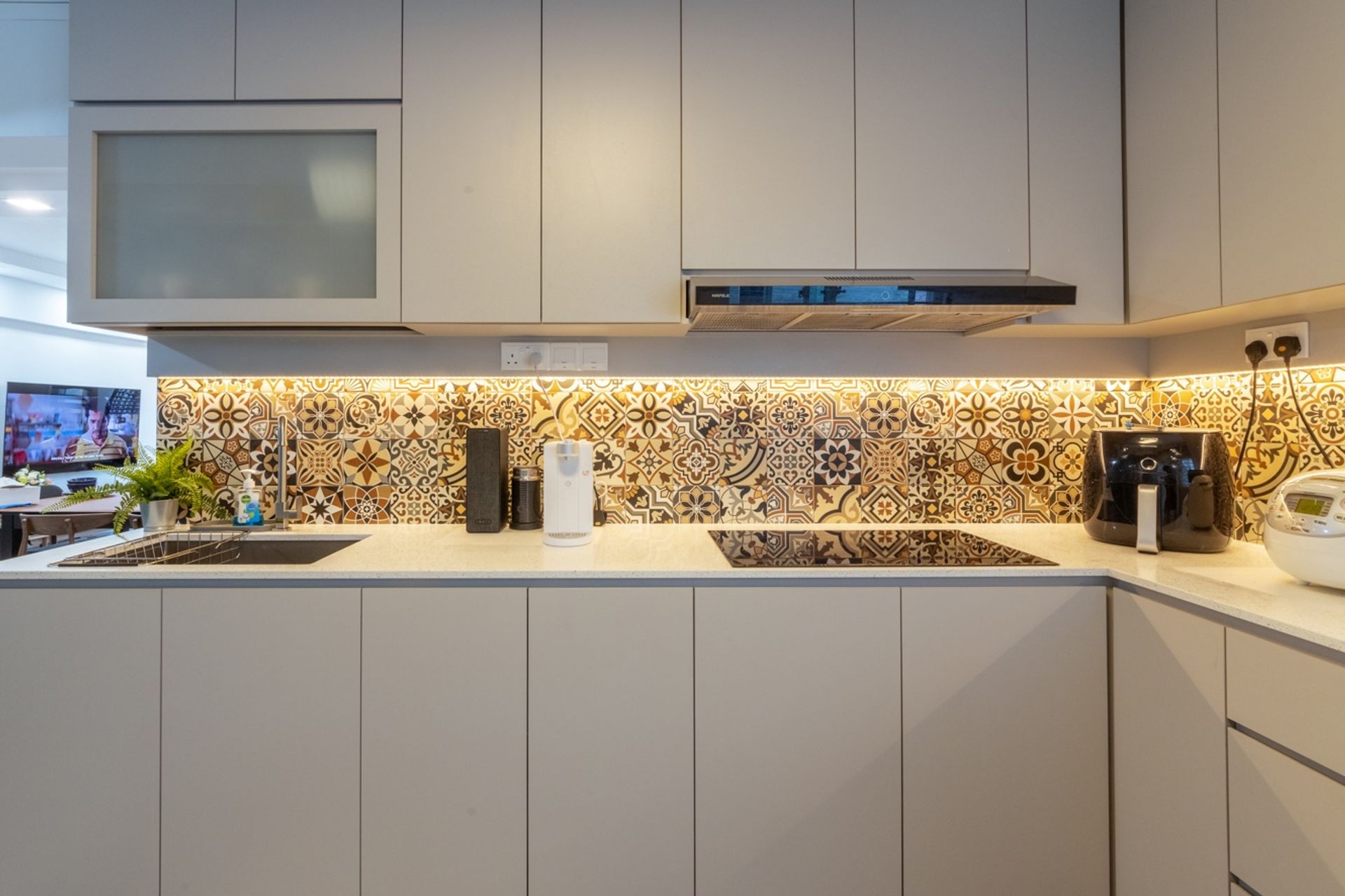 Peranakan Moroccan Tiles Design For Kitchen Backsplash | Livspace