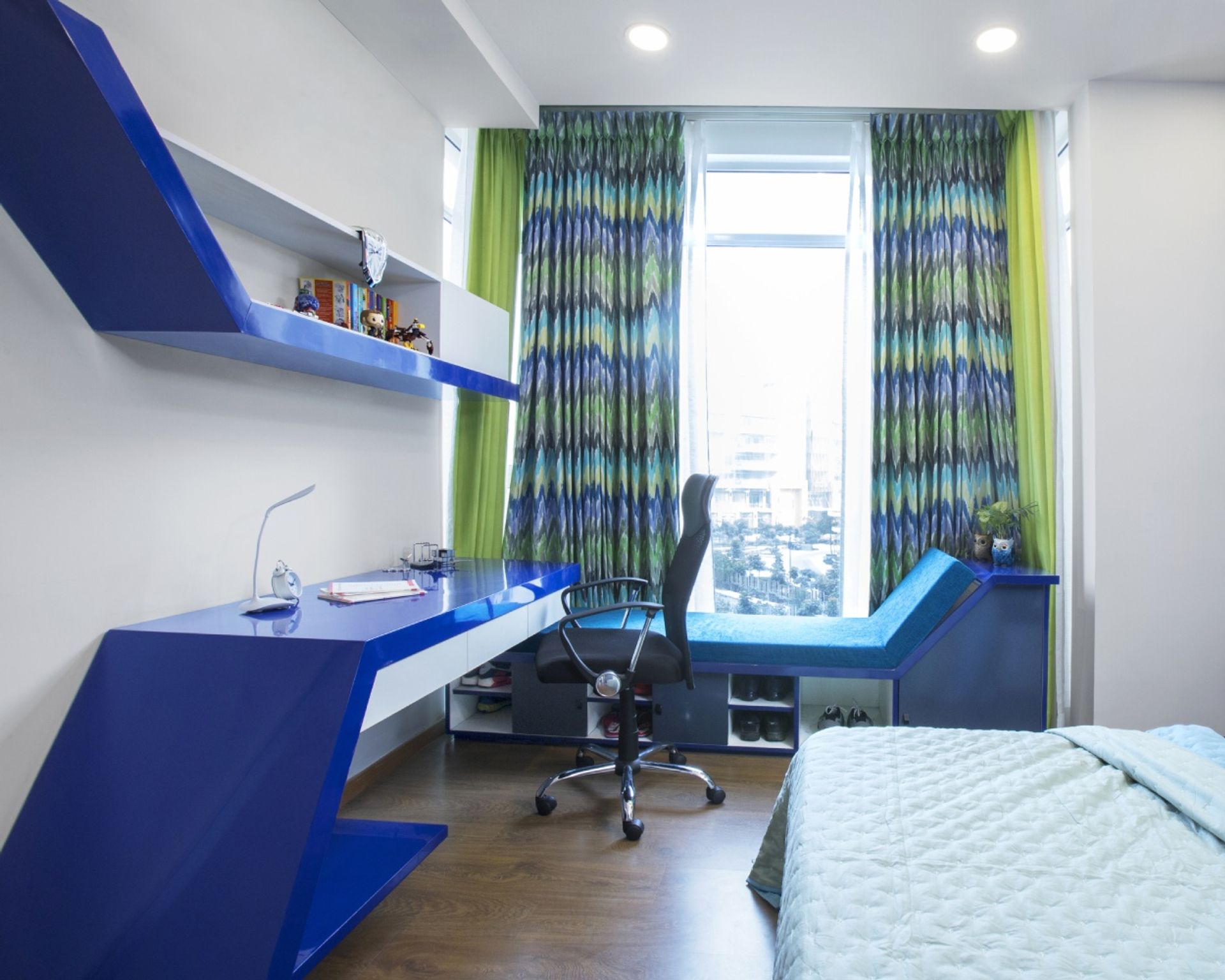 Spacious Blue And White Home Office Design - 8X8 Ft | Livspace