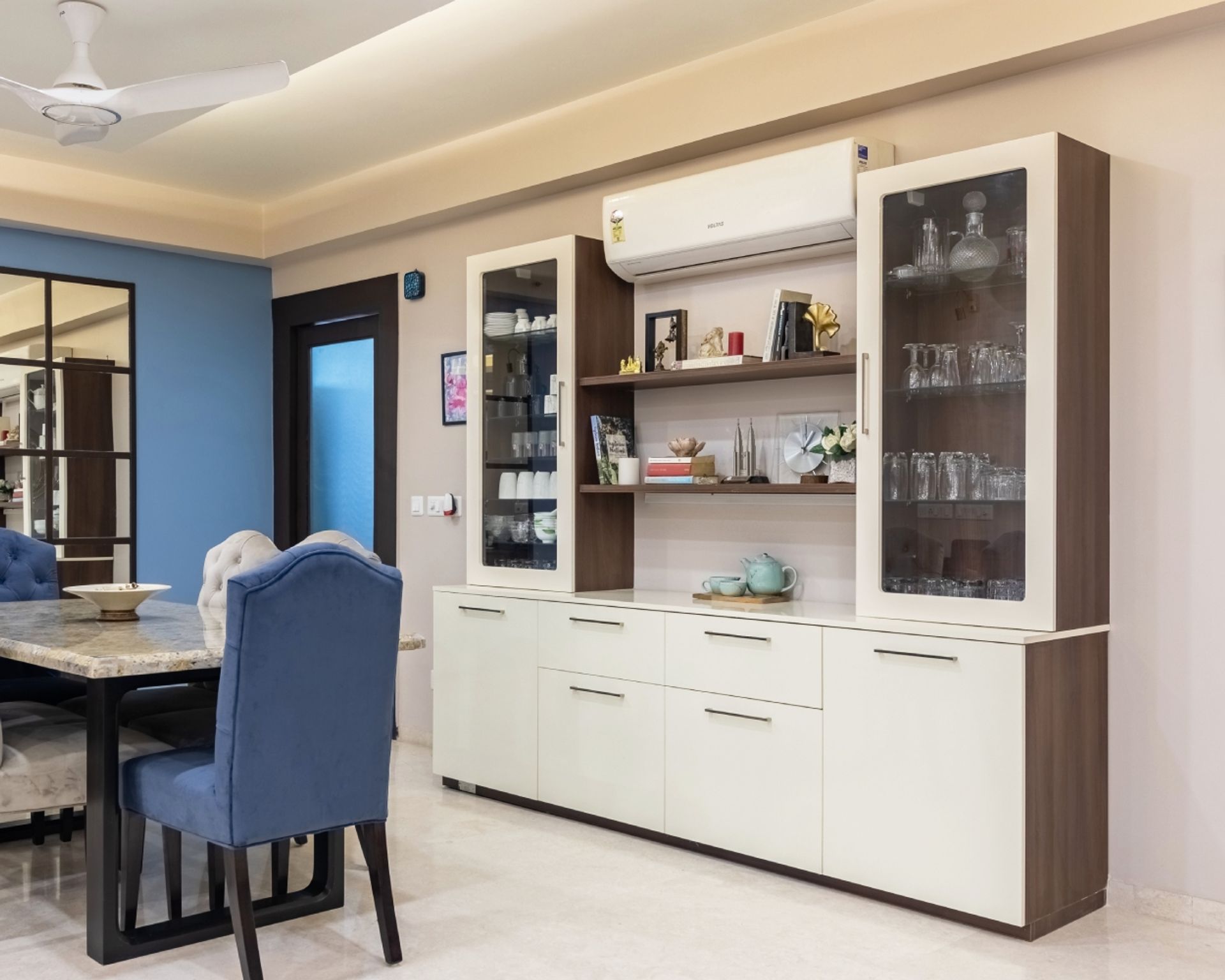 Stylish Modern Crockery Unit Design with Open and Closed Storage | Livspace