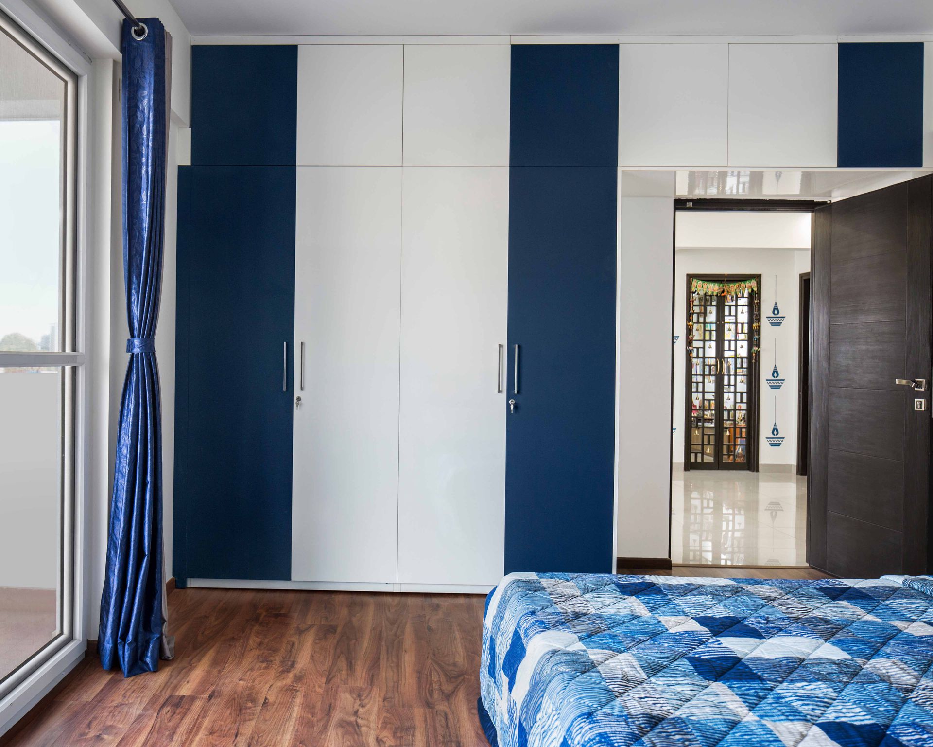 Blue And White Contemporary 4-Door Swing Wardrobe Design - Livspace