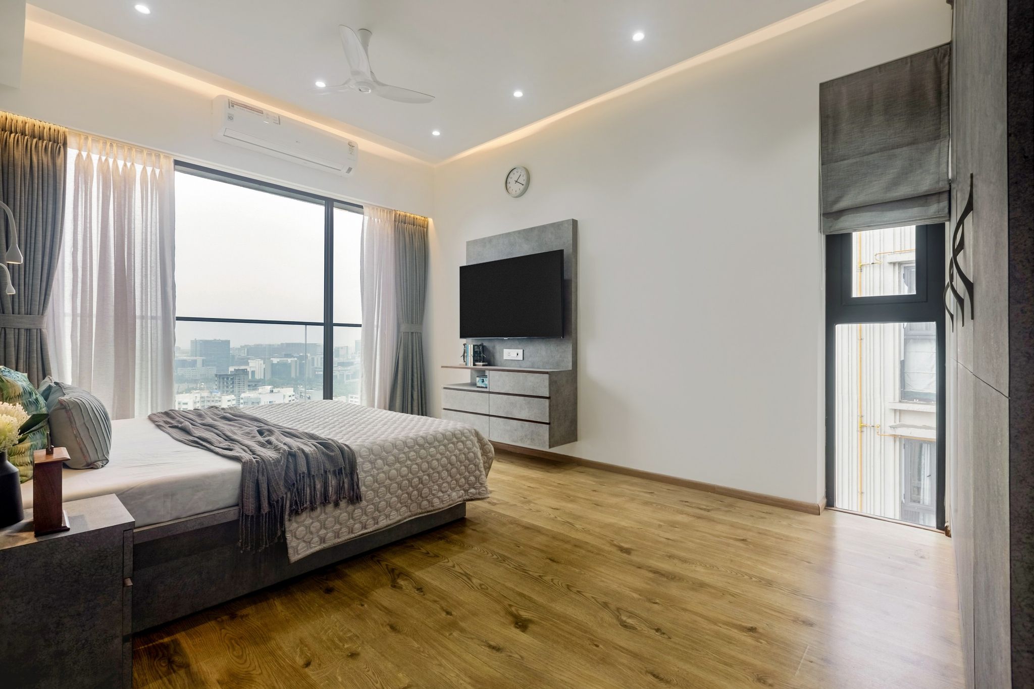 Plain False Ceiling With Two Side Cove Lights | Livspace