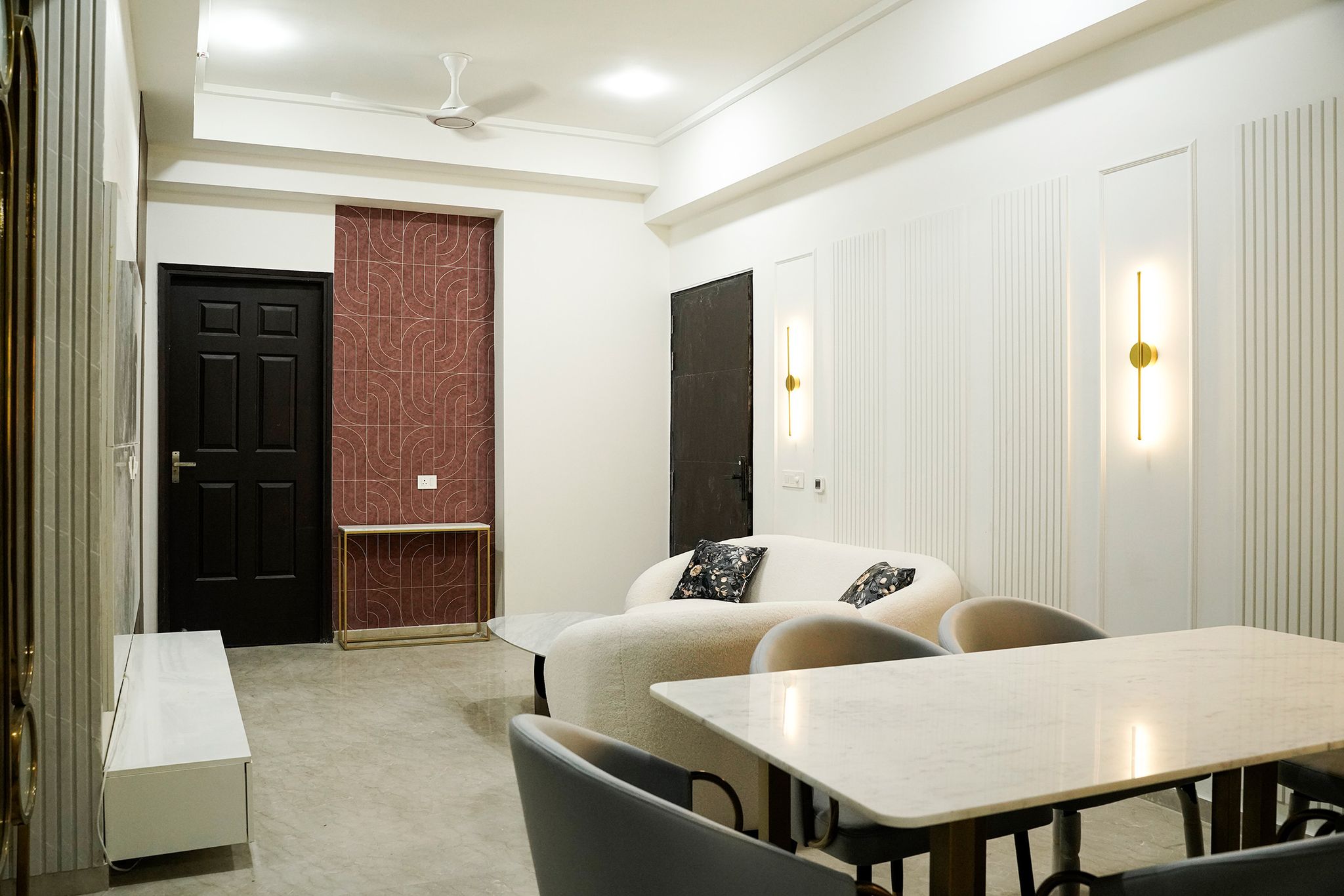 Noida 3BHK Apartment Modern Design With Storage-Focused Bedrooms and ...