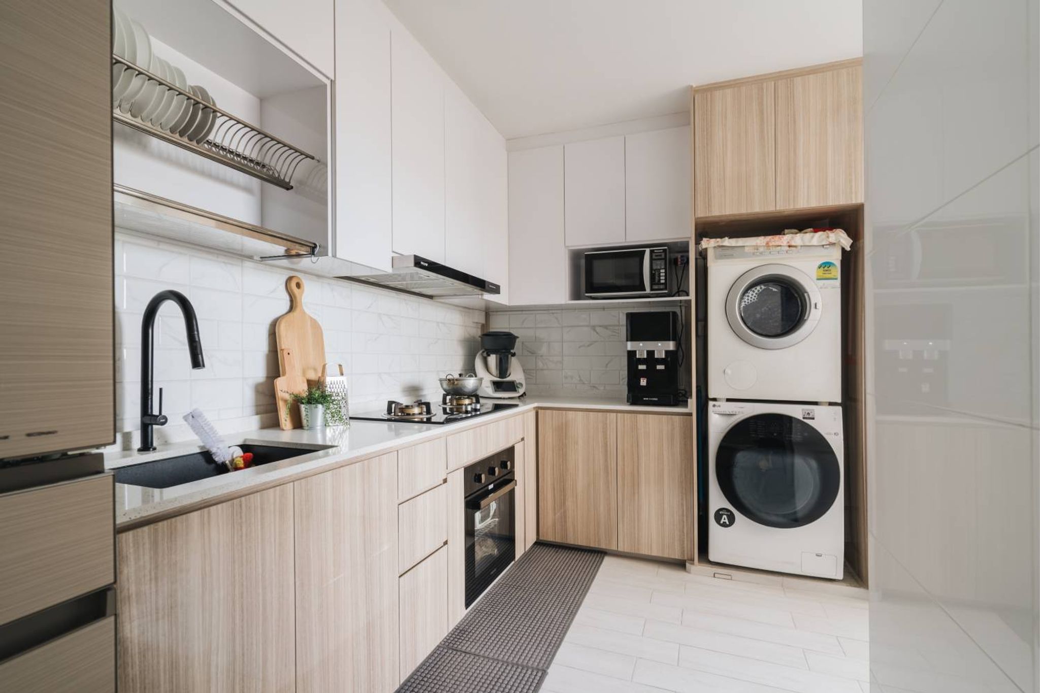L Shaped Kitchen Design In Brown And White With Solid Countertop | Livspace