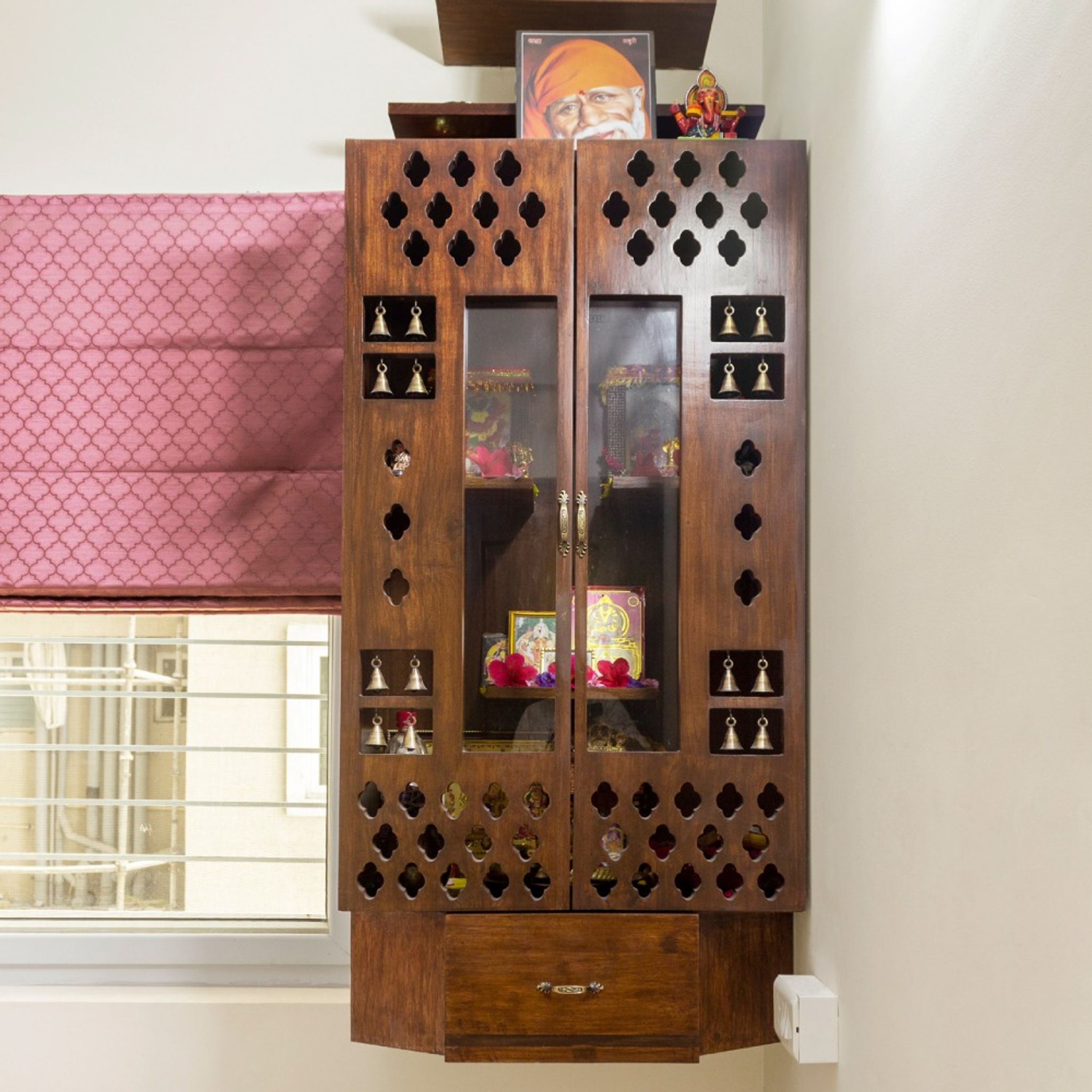 Compact Closed Traditional Dark Brown Mandir Design - 5X7 Ft | Livspace