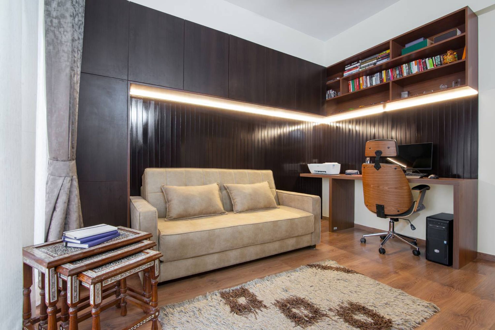 2BHK Gurgaon Flat Contemporary Design with Budget-Friendly Premium Wall ...