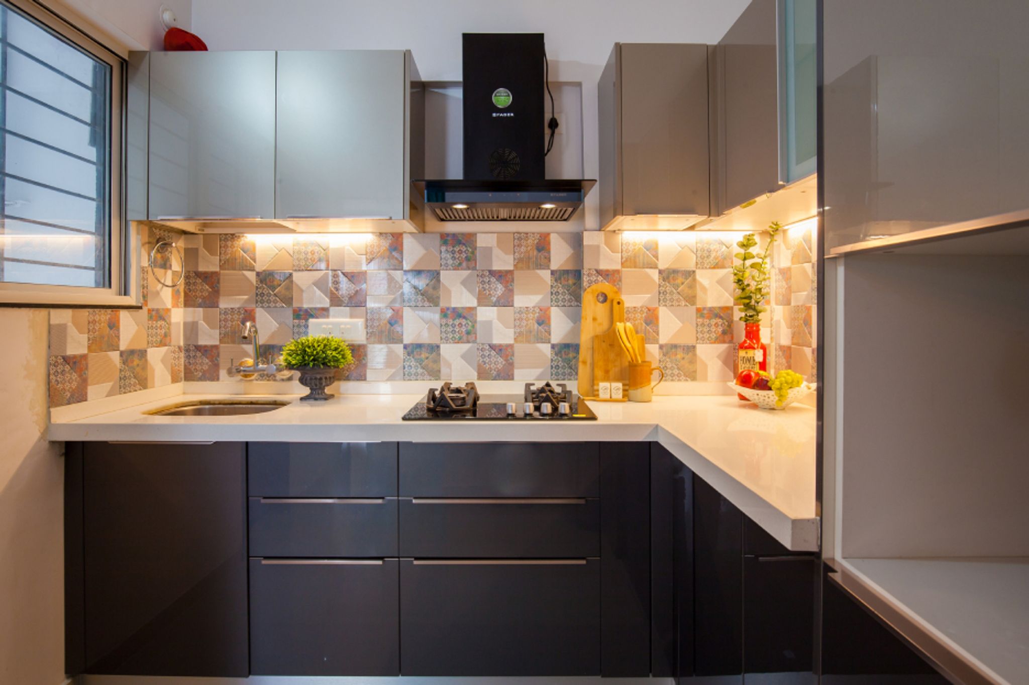 Compact Kitchen Design With A Marble Countertop And Profile Lighting ...