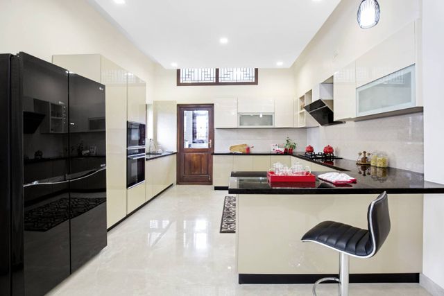 Contemporary 3BHK Bangalore Independent House Design with Stylish ...