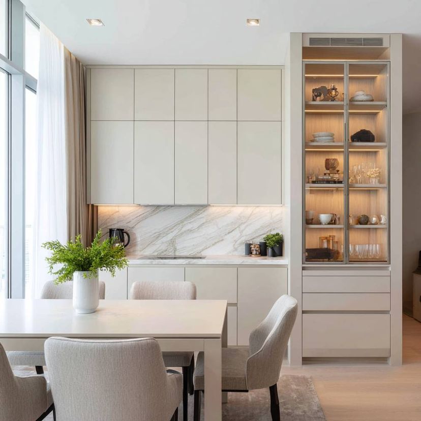 Minimal Beige Crockery Unit Design with Marble Backsplash and Glass ...